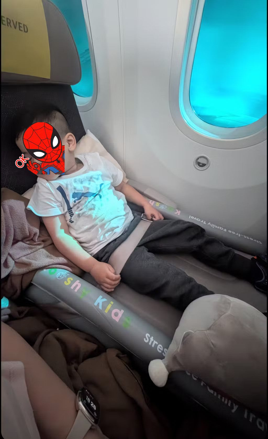 SELF-INFLATING Sky Bunk
